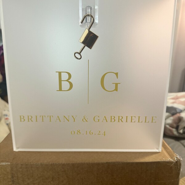 Minimal Personalized Name Card Box Wedding Acrylic Card Box With Lock ...