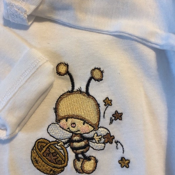Baby Bee and Stars Basket Embroidery Design. Machine Embroidery Design ...