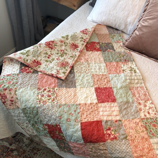 Shoreline Quilt Kit: Molly's Green Thumb Floral Baby Quilt (36x36) - Etsy