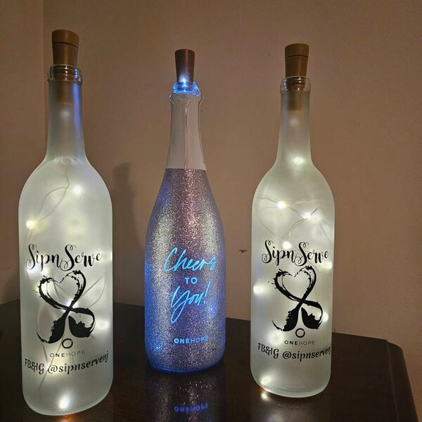 In Loving Memory, Wine Bottle Light, Wedding Memorial Sign, Wedding ...