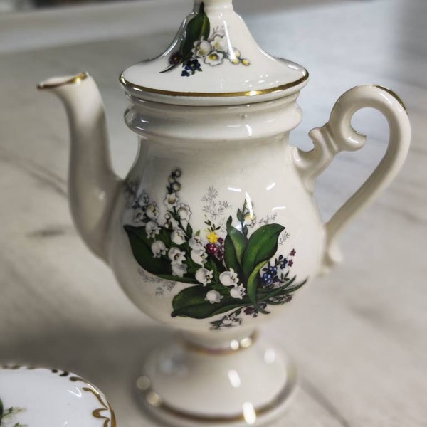 Antique Scale - Old Scales - Metal Scales - Hand Scales for Commodity ...