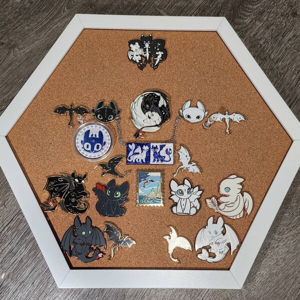 Lightfury How to Train Your Dragon Enamel Pin - Etsy