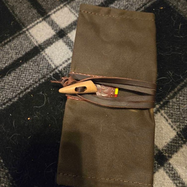 Oilskin Waxed Canvas Roll up Pouch for a Bushcraft Fire Kit, Pipe ...