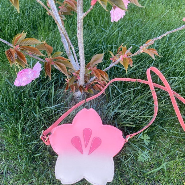 Pre-order, Shellfish Pochette Bag Shoulder Bag Animal Crossing New ...