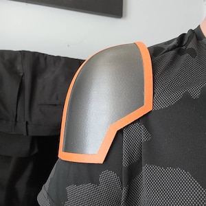 Mando Inspired Custom Shoulder Plates - Etsy
