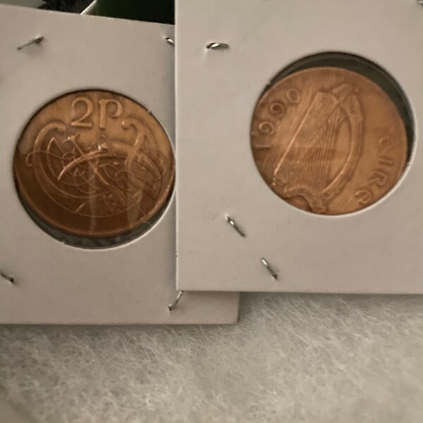 Irish 2P Two Pence Tuppence Coin With Bonus Coin FREE or Velvet Pouch ...