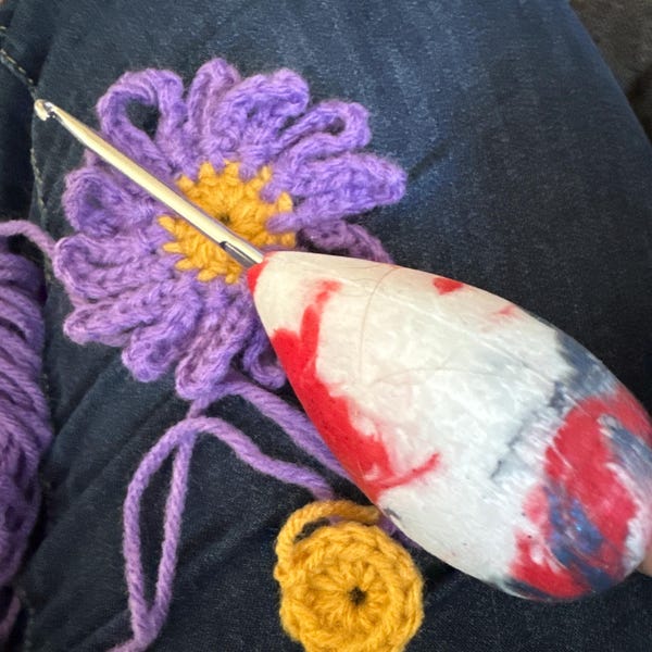 Crotchet Hook Grip, Squishy Grips, Ergonomic Crochet Handle, Ergonomic ...