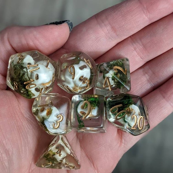 UNDEAD Bones Dnd Dice Set SKULL Polyhedral Dice Set 4 Dungeons and ...