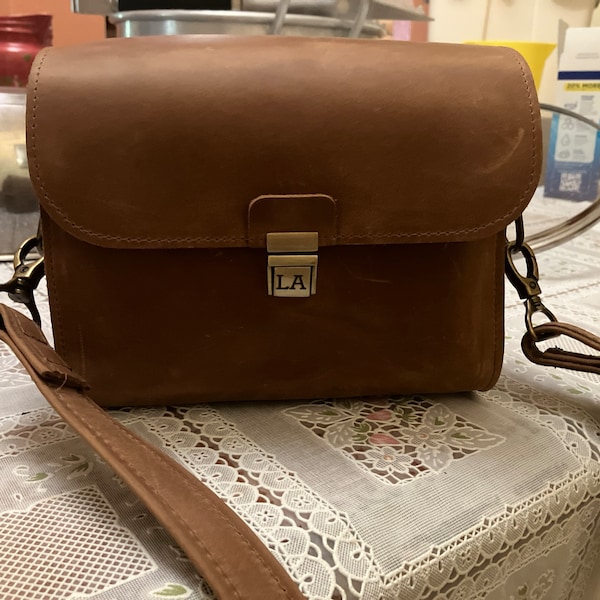 Custom Camera Bag, Engraved Genuine Leather Crossbody Camera Bag ...