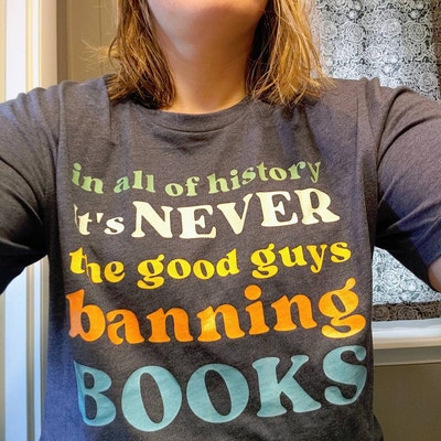 Retro 80s Banned Books Tote Bag Freedom to Read Activism - Etsy