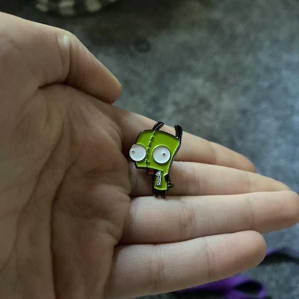 Gir Pin Knife Meme Enamel Pin Gift Set Anime Lovers Gift Funny Lapel ...