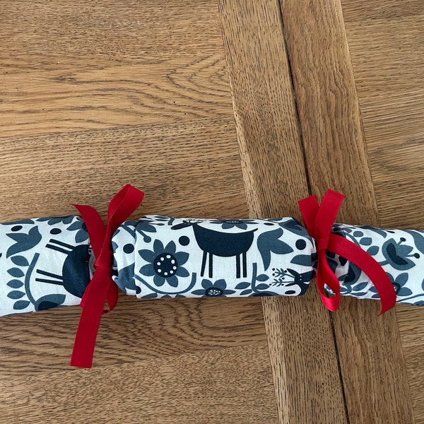 Wonder Cracker PDF Sewing Pattern - Stitch Your Own Christmas Crackers ...