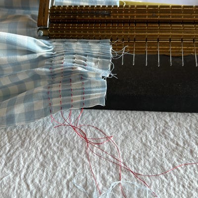 Sally Stanley Smocking Pleater Machine With Needles 24 Row Pleating ...