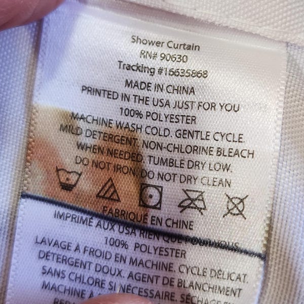 Vintage-inspired Floral Outdoor Rug. Featuring Lush Foliage and ...