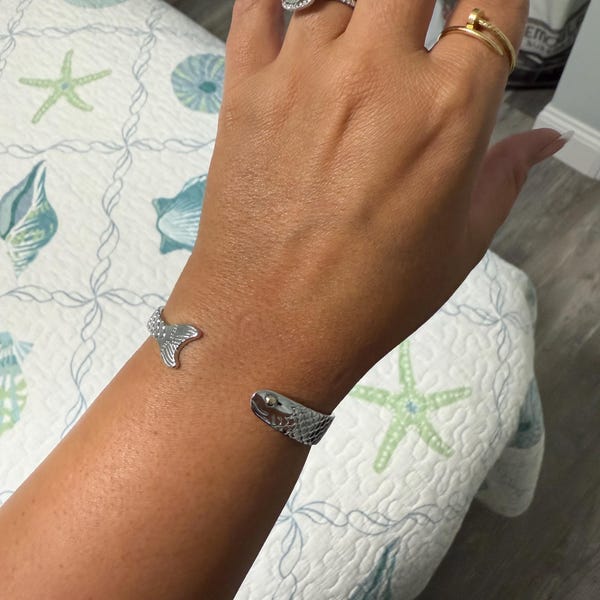 Cape Cod Fish Bracelet - Solid 925 Silver & Real 14k Gold Eye - Cape ...