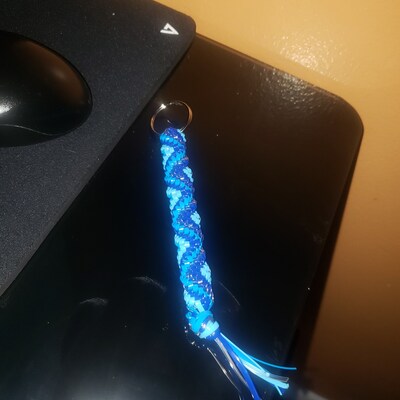 CUSTOM Boondoggle Keychains, Rexlace Lanyard, Plastic String Keychains ...