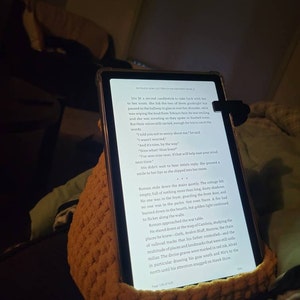 Kindle Flower Pouch Crochet Pattern Pdf File - Etsy