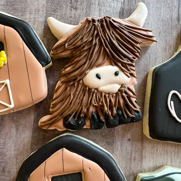 Sitting Highland Steer Cow Bull Cookie Cutter - Etsy