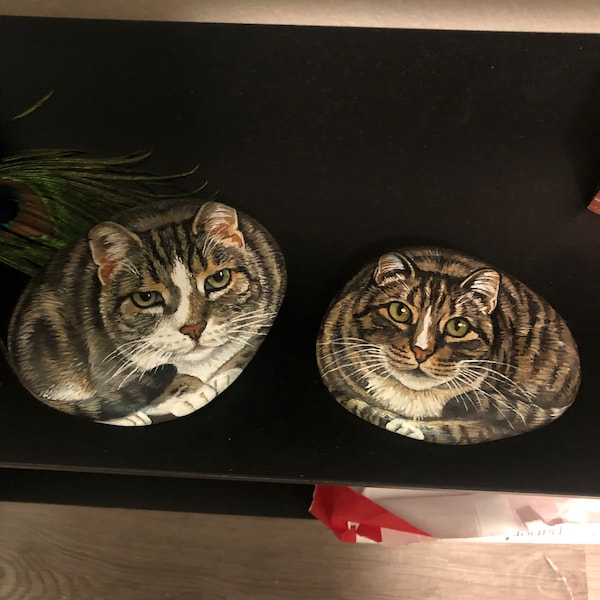 Custom Cat Portrait Rock: Hand-painted Pet Memorial Stone, Personalised ...