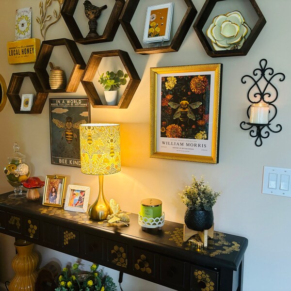 Be Kind Poster, Bee Kind Floral Art Poster, Honey Bee Print, Vintage ...