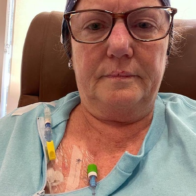 Right-side Port Access Shirt for Chemotherapy, Dialysis, and Infusion ...
