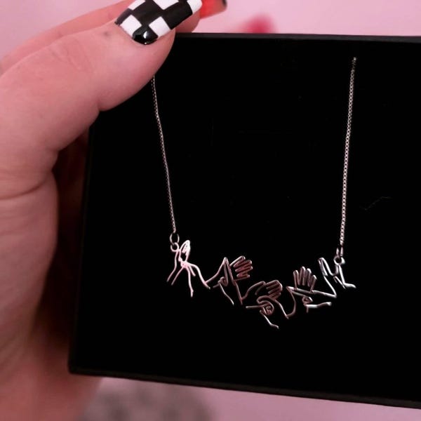 Custom Sign Language Necklace, Name Necklace in Sign Language ...