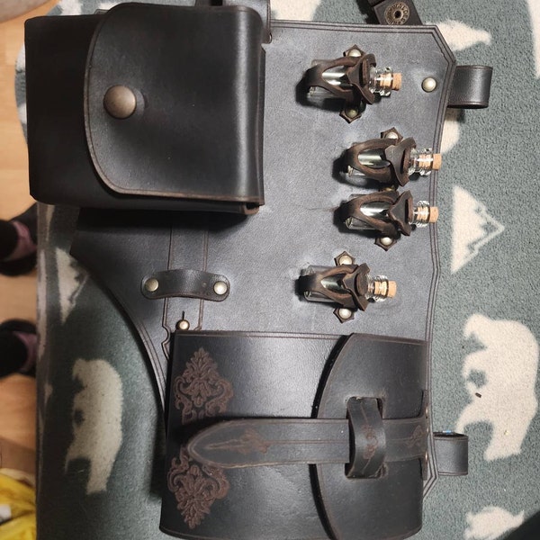 Leather Leg Harness Potion Holster: Alchemist LARP Steampunk Costume ...