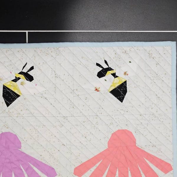 Geometric Bee Quilt Block Pattern Includes 3 Sizes, Foundation Paper ...