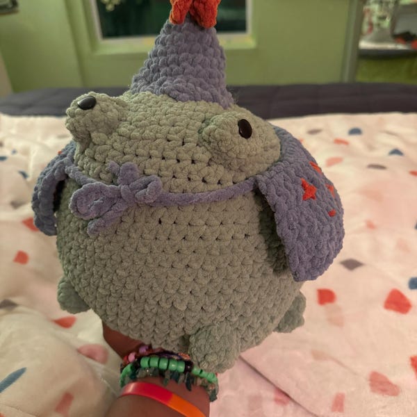 Jumbo Wizard Frog Crochet Pattern / Chunky Crochet Wizard Mage / US PDF ...