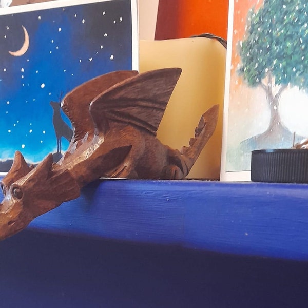 Carved Wooden Shelf Sitting Sitter Dragon Wood Carving Ornaments ...