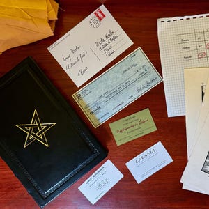 The Labyrinth Red Book Prop Replica - Etsy