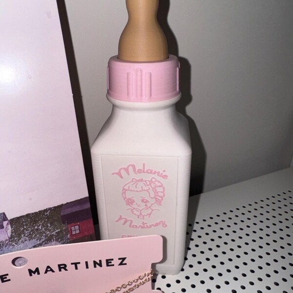 Milk Bottle for Cry Babies | Nymph Portals Milk Bottle | Baby Milk ...