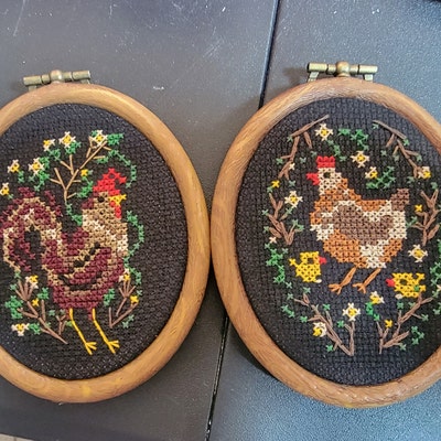 Farmhouse Cross Stitch Pattern, Hen, Chicken Cross Stitch, Floral ...