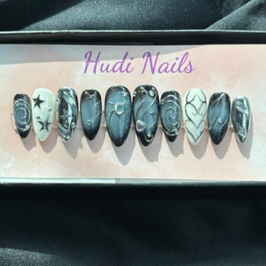 Stunning Acubi-style Nails Deep Blue Ombre Press on Nails Sparkling ...