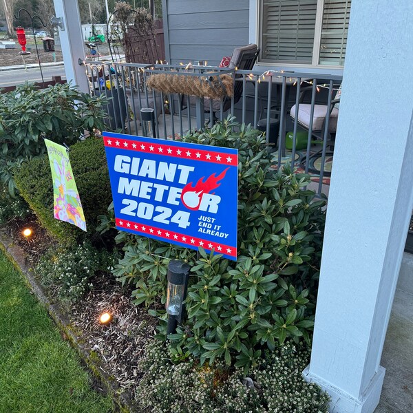 Giant Meteor Yard Sign - Etsy