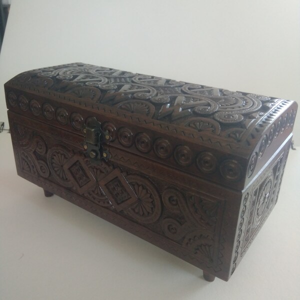 Large Wooden Box, Carved Wood Coffer, Wood Jewelry Box, Jewelry Case ...