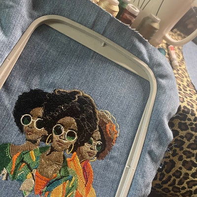 Machine Embroidery Design, Friends, Natural Hair, Friend, Woman 4, 5, 6 ...