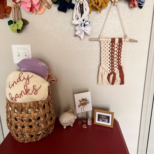 PENCIL MACRAME KEYCHAIN | Teacher Gifts, Boho Accessories, Unique ...