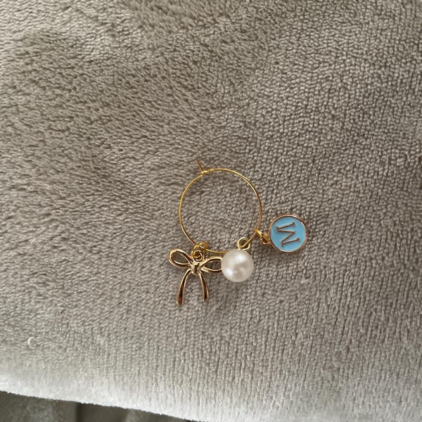 Personalized Initial Wine Glass Charms | Pearl Glass Name Tags ...