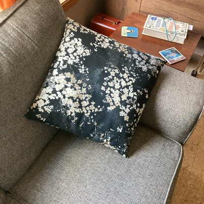 Kelly Ripa Home Flower Mania in Shell Decorative Pillow Cover. Accent ...