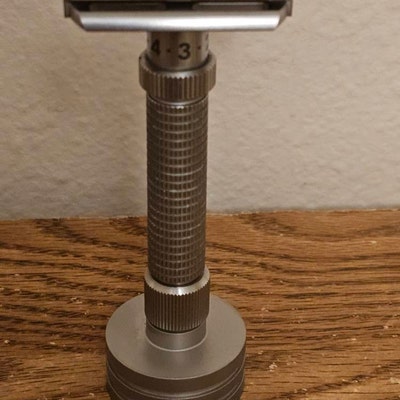 Stando Jaga SE artist Club - Etsy