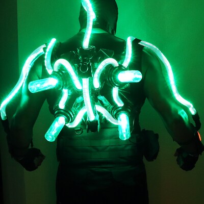 Dead Space Helmet, Dead Space Outfit, Dead Space 2 Helmet, Security ...