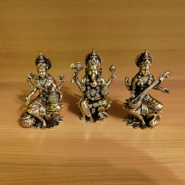 Ganesha Statue - 5.5 Inch Ganpati Idol for Table a Small Ganesha Statue ...