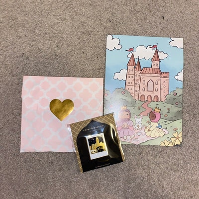 Sticker Glossy Hijabi on Prayer Mat Sticker Hijabi Reading - Etsy