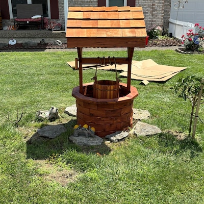 Eastern Red Cedar Wishing Well With Cedar Stain/sealer - Etsy