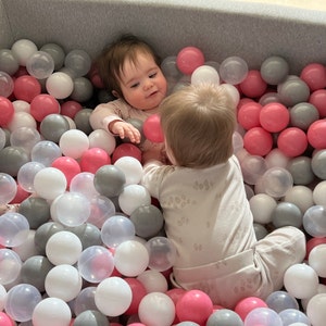 Large Round Ball Pit 300 Balls Included Gray Pink Pit - Etsy