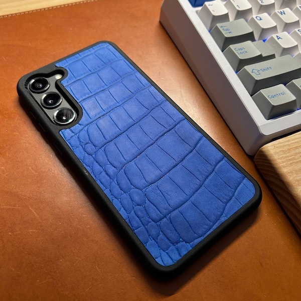 Black Gator Skin Set iPhone 13 Pro Max Apple Watch 7 Alligator Leather Set for iPhone 13 Pro and ...