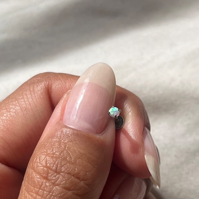 18G 2-4mm Tragus Clear CZ Stone Threadless 6mm-8mm White Opal Push Pin ...