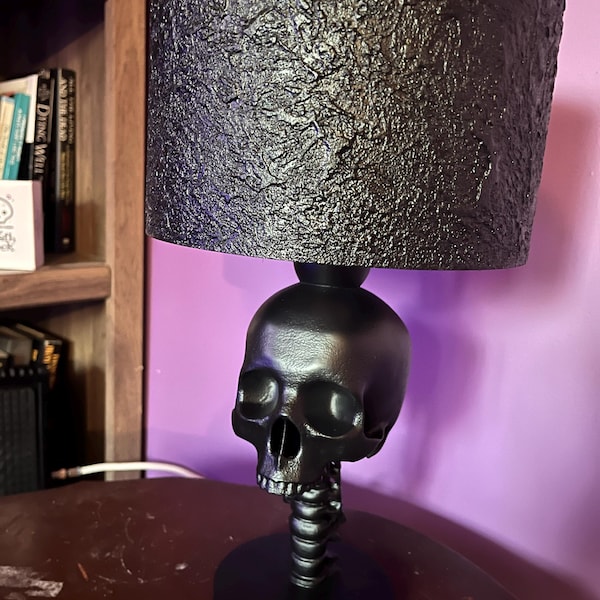 Skull Table Lamp, Decorative Lamp, Bedside Table Light, Skull Spine ...