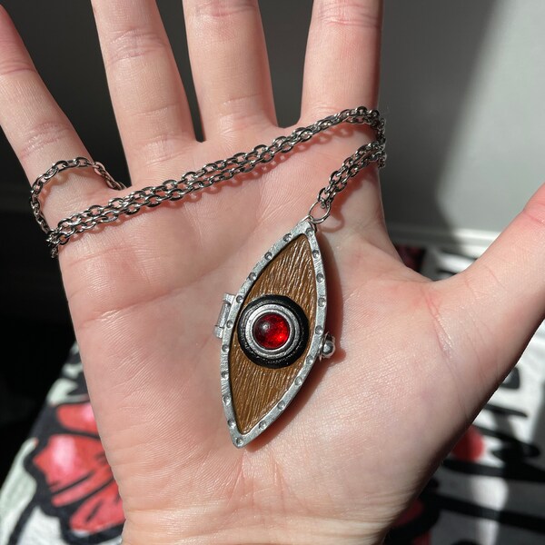 Anubis Nina's Locket, Eye of Horus - Etsy